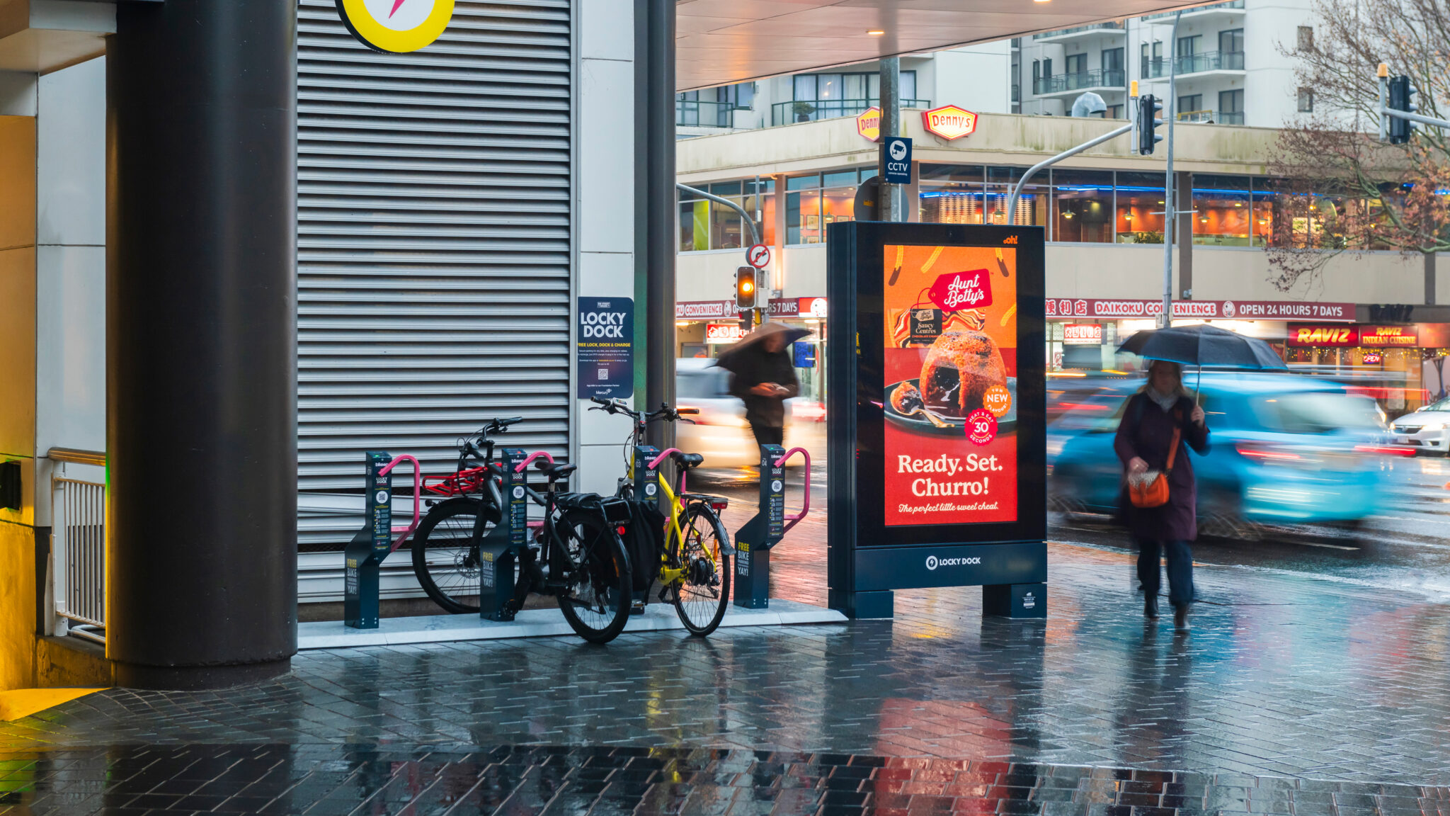 Bus Shelter Advertising, Bus Stop, and Street Furniture | oOh!media